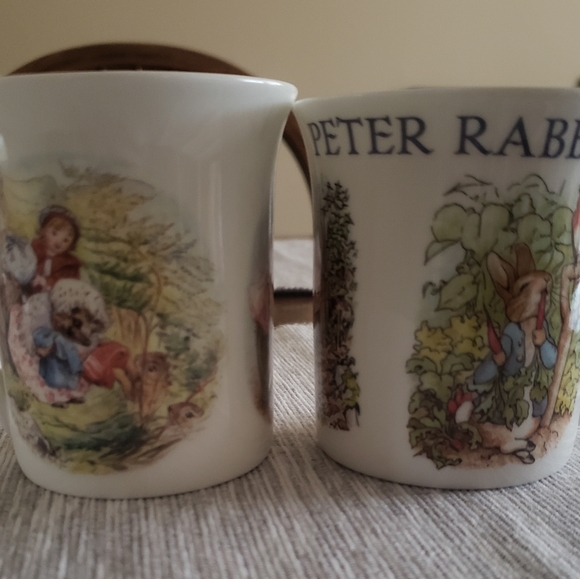 Queen's England | Other | Beatrix Potter Peter Rabbit Mrs Tiggywinkle ...